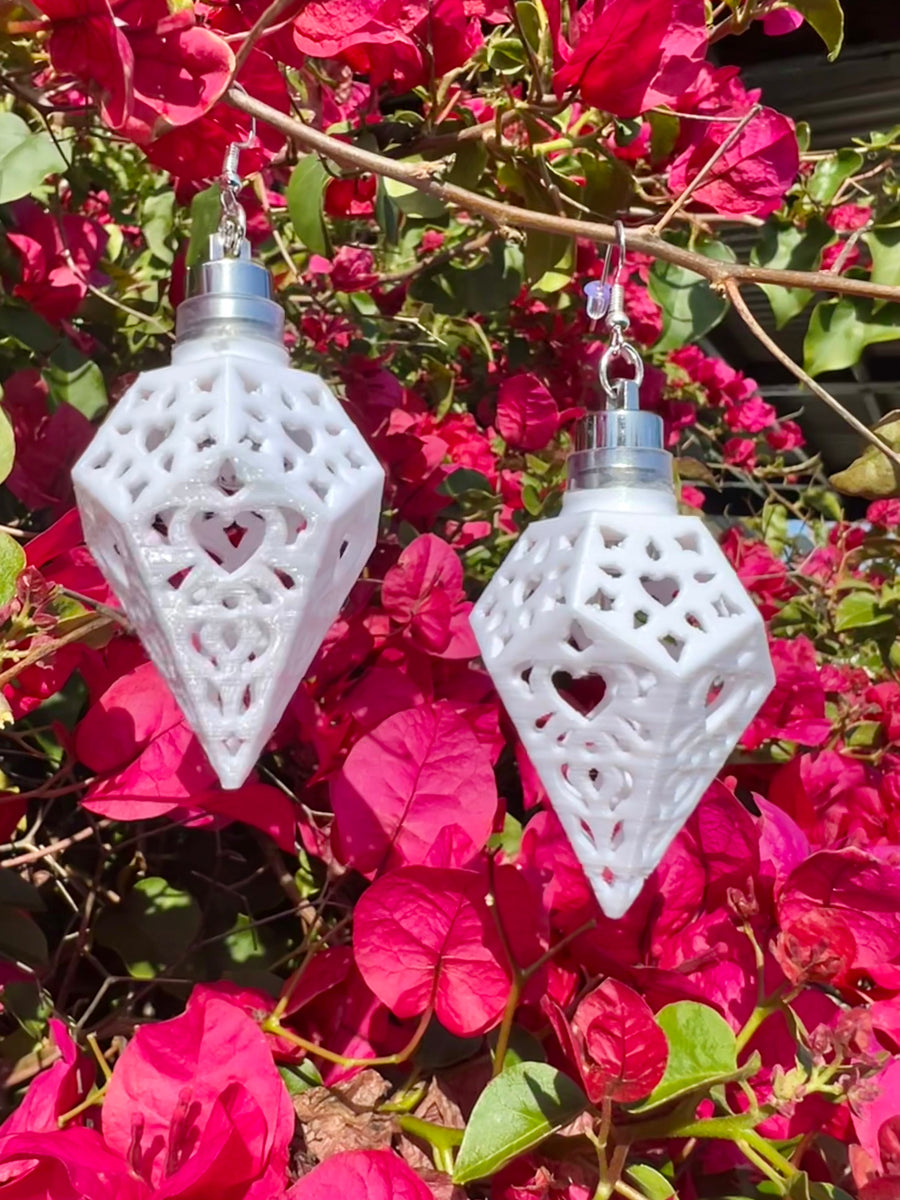 Hearts Unbound || EarringGeo – AglowGeo